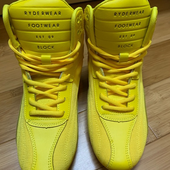 ryder wear | Shoes | Rare Ryder Wear Mak Block Yellow Unisex Wear ...